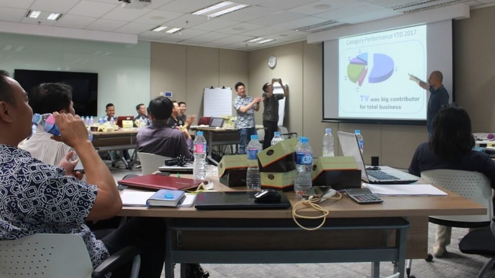 Training Data Visualization Indonesia – Presenta – Vendor Pelatihan ... Training Data Visualization Indonesia – Presenta – Vendor Pelatihan ...